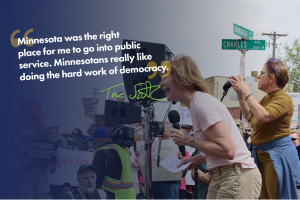 Biography - Senator Tina Smith