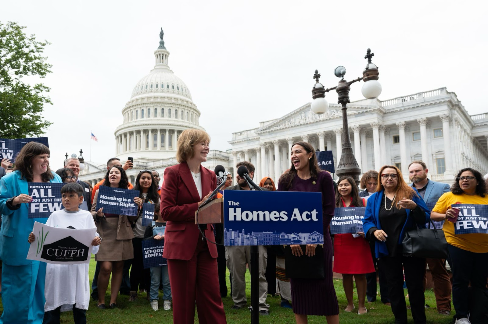 U.S. Senator Tina Smith and Congresswoman Ocasio-Cortez Introduce Homes ...